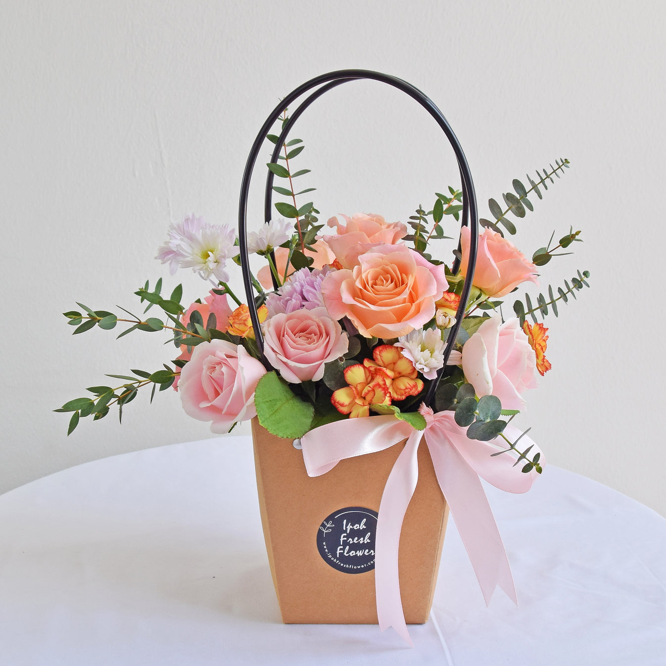 Elsie| Fresh Flower Basket| Same Day Delivery – myfa gift.com