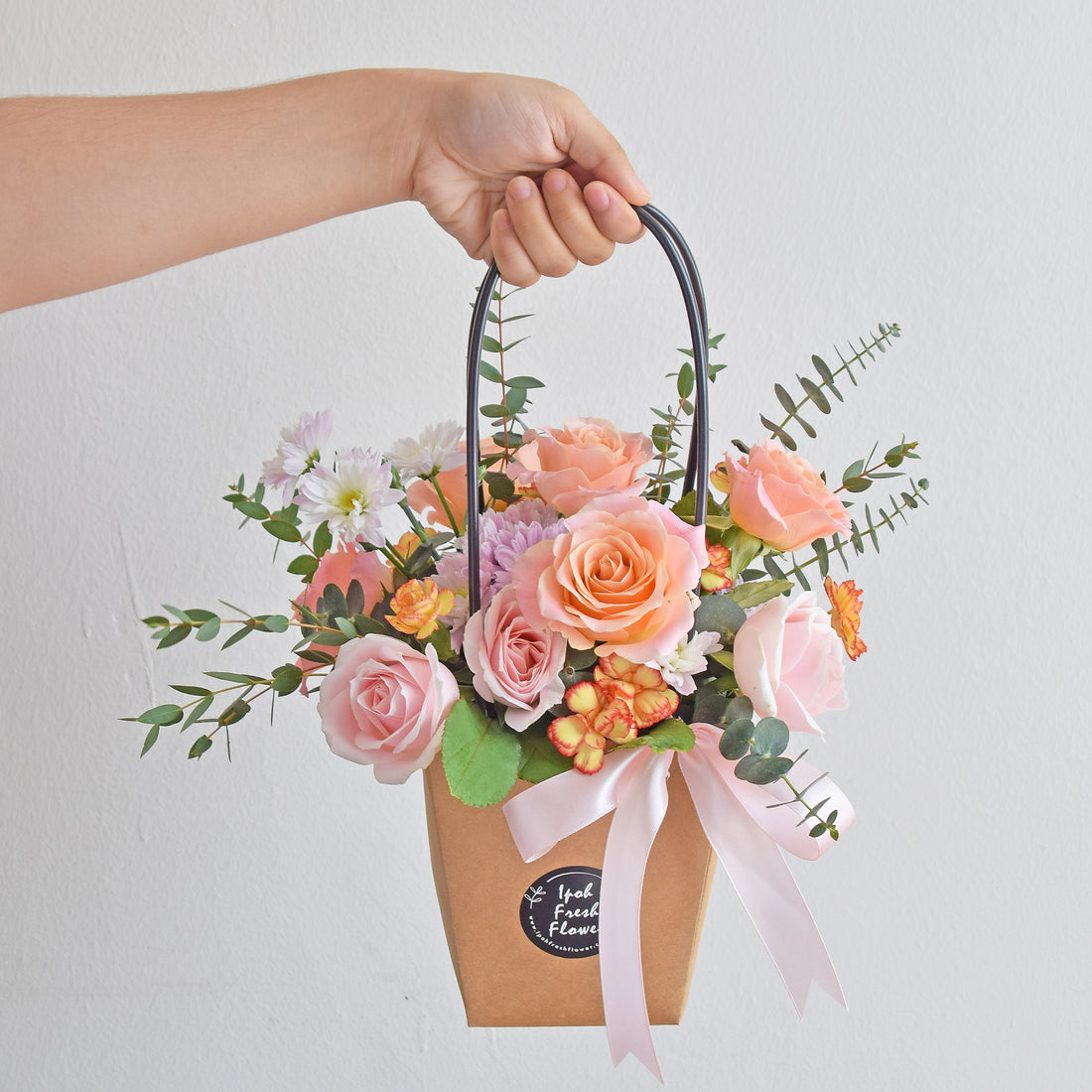 Elsie| Fresh Flower Basket| Same Day Delivery – myfa gift.com